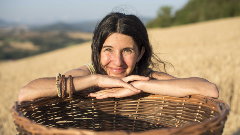 Spanish artist Lucía Loren's residency with events in August as a part of the UOMA project ...